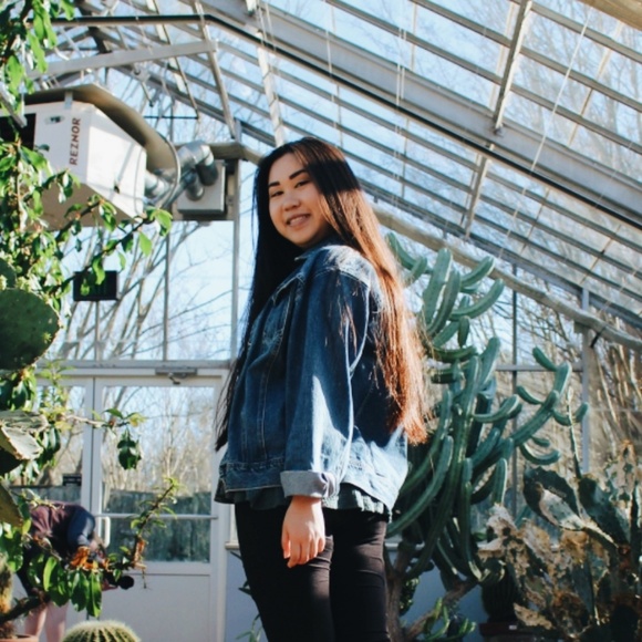 Abbie's Closet (@abbiehuynh) | Poshmark